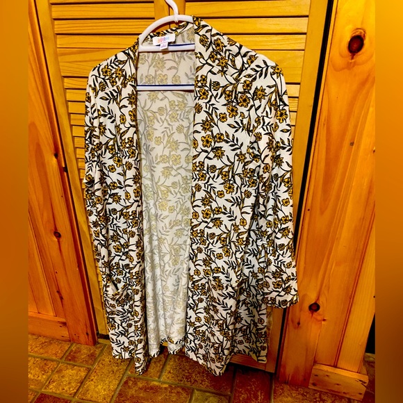 LuLaRoe | Sweaters | L Caroline | Poshmark